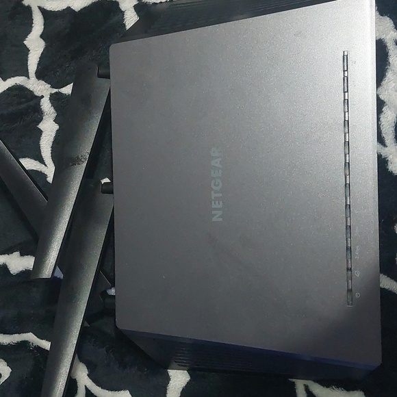 netgear | Networking | Netgear Nighthawk Ac90 Smart Wifi Router Model R7000 | Poshmark